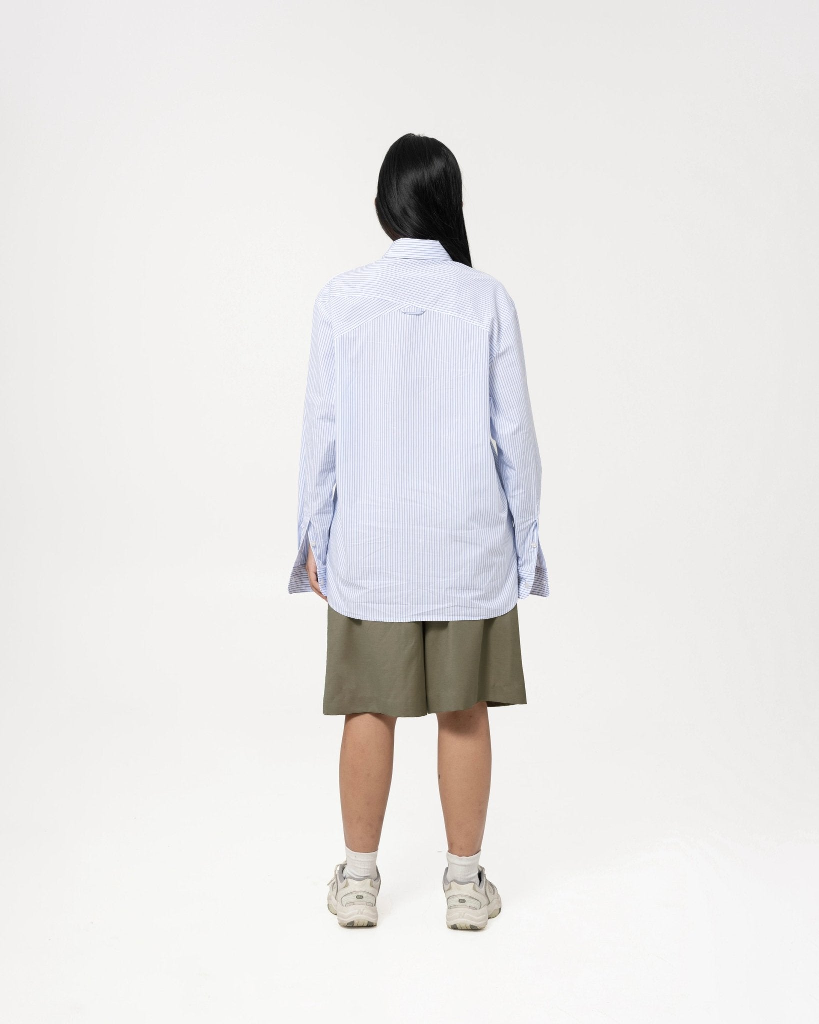 The Staple Edit – G R A Y E